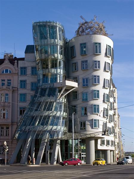 PicturesPool: Weird Building Designs
