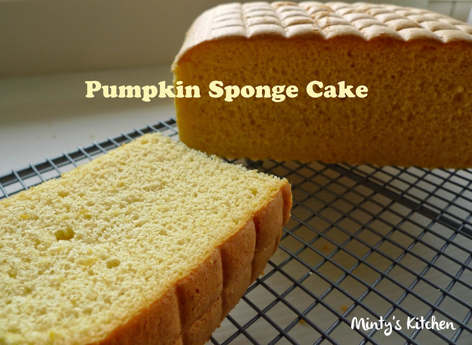 Minty's Kitchen: Pumpkin Sponge Cake