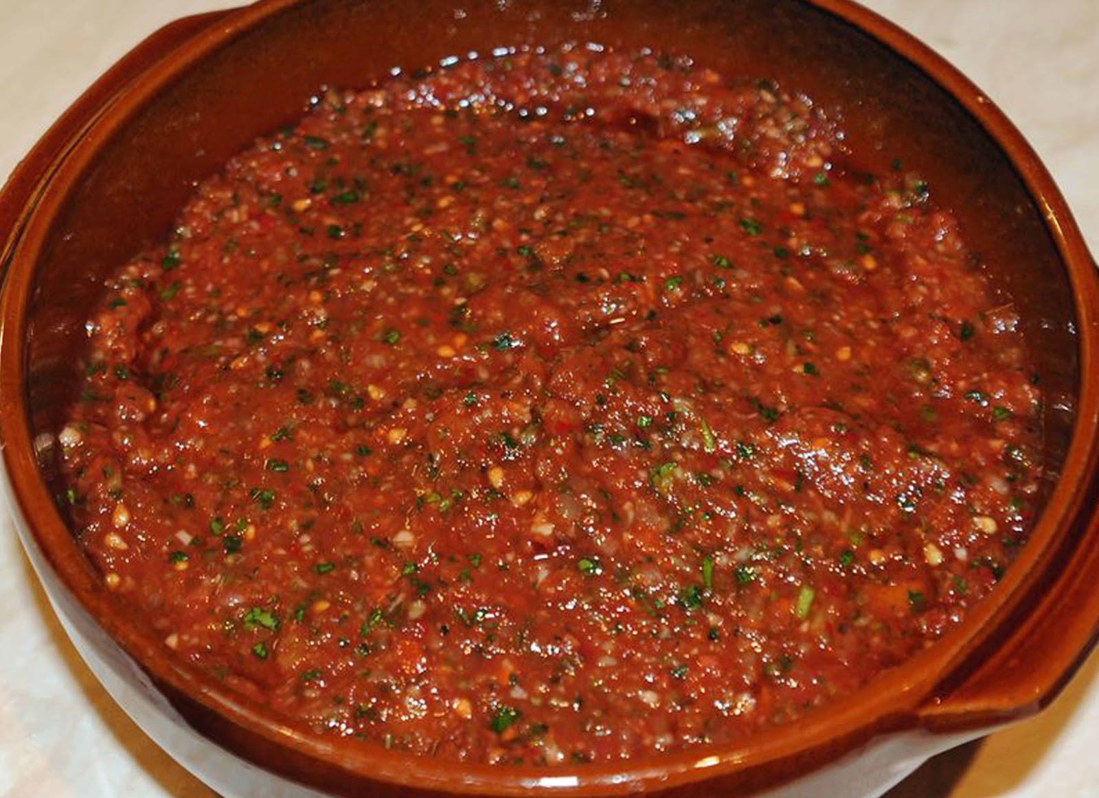 Turkish spicy tomato salsa