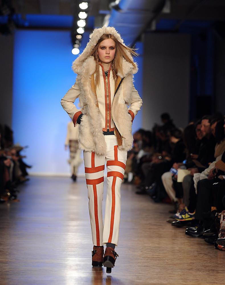 topworth: Eccentric Fashion Week