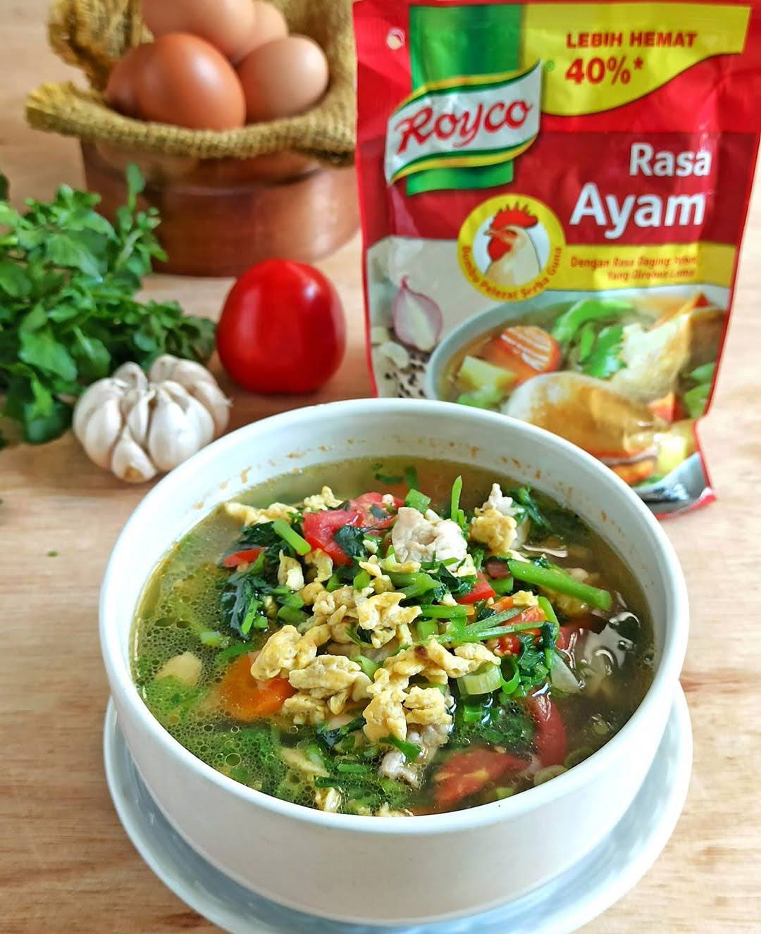 SUP TELUR SELADA AIR - Resep Masakan nusantara