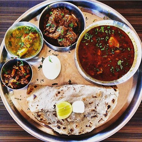 Highly Recommended Delicacies of Pune: Heaven for foodies!!