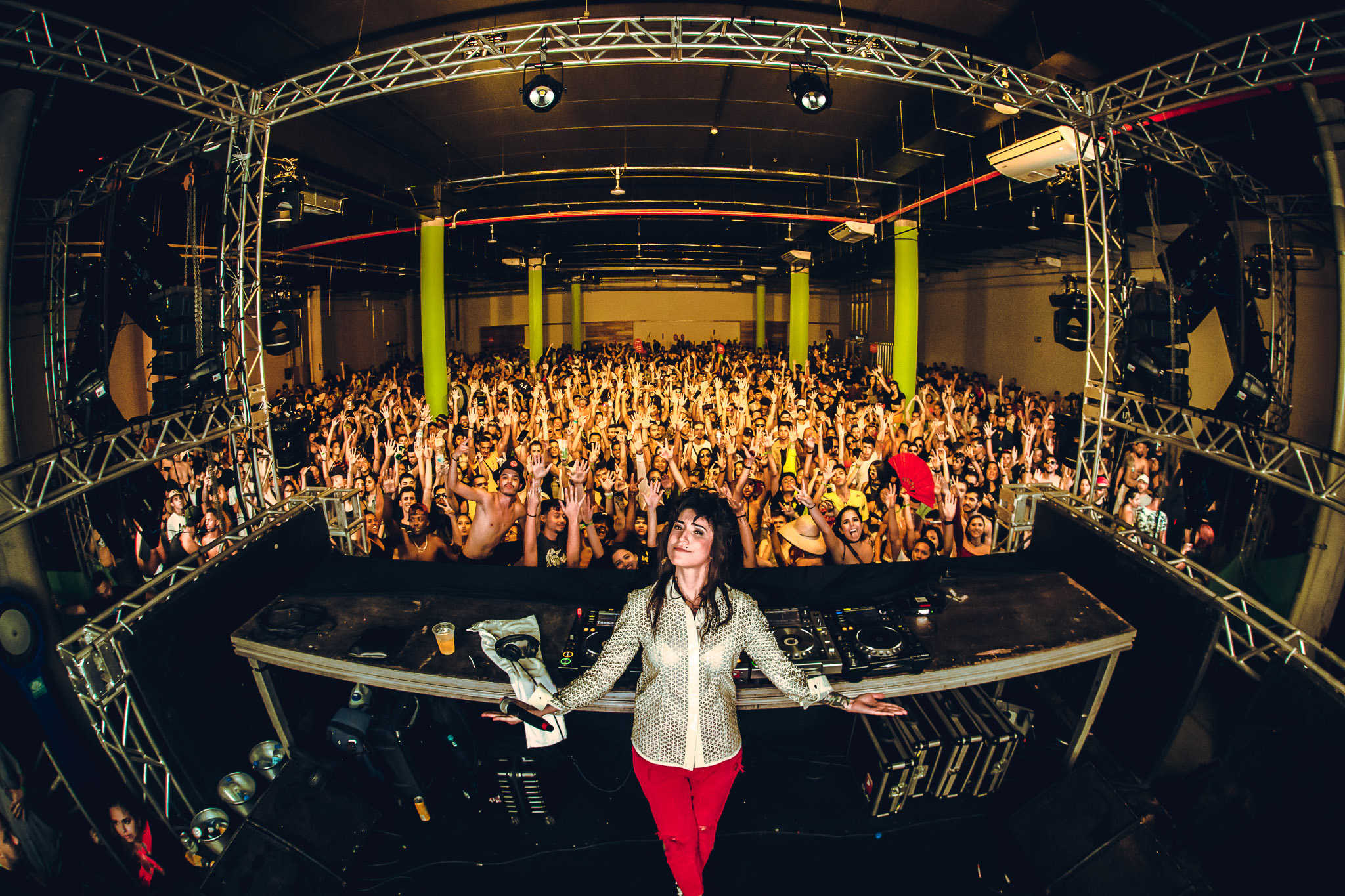 Dj Ze Roberto: Dj Devochka / Destaque