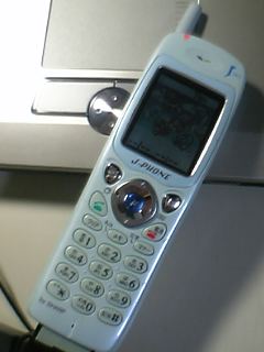 コンピュータ情報: [機器][携帯電話] J-Phone/Sharp,J-SH03, 2000年