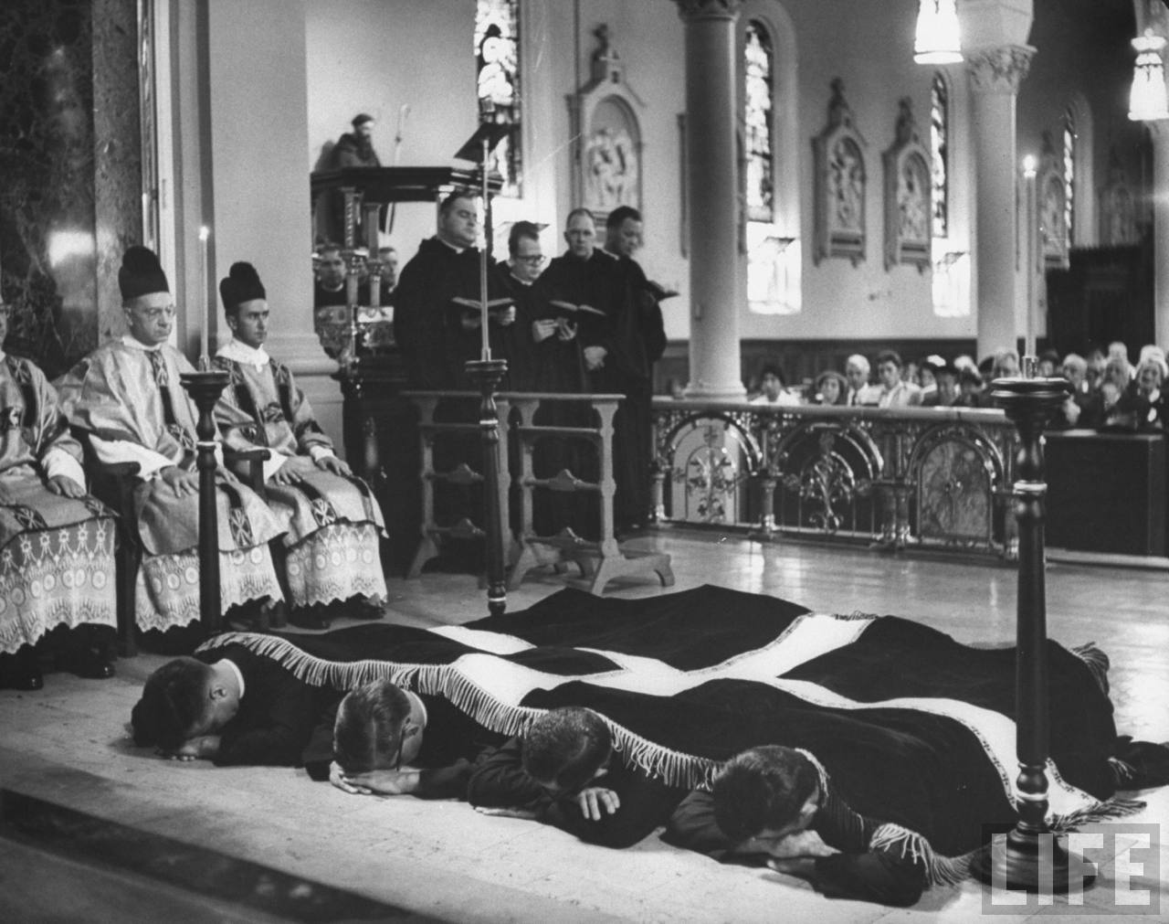 New Liturgical Movement: Liturgy as Labor versus Liturgy as Leisure