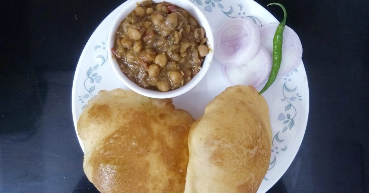 CHHOLE BHATURE