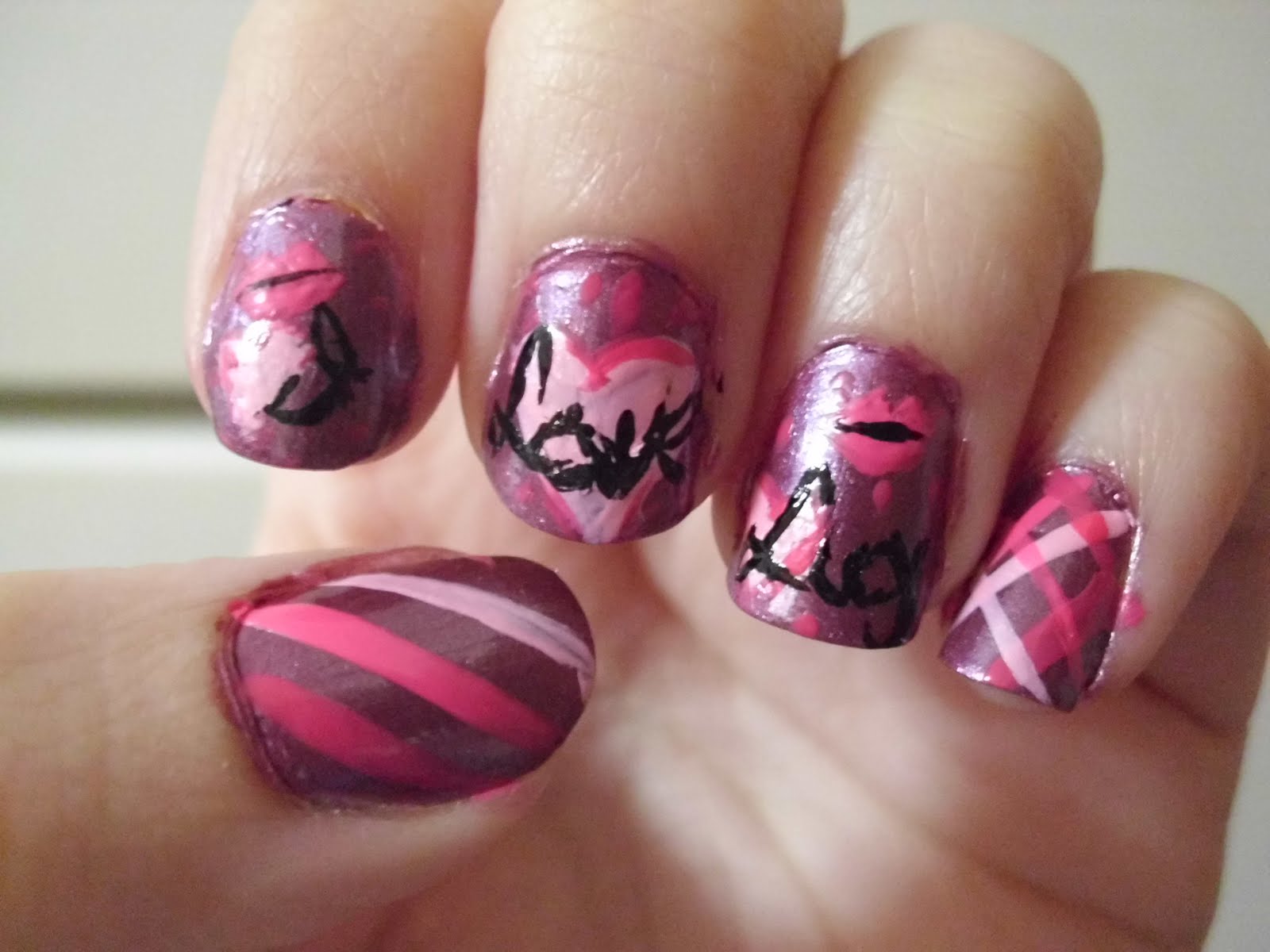 Oh Na-Na-Nail Designs: I Love Lucy Nail Design