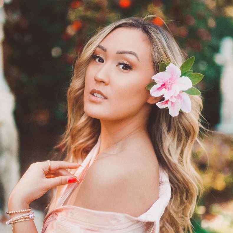 Lauren Riihimaki (Laurdiy) Wiki, Biography, Age, Boyfriend, Facts and More
