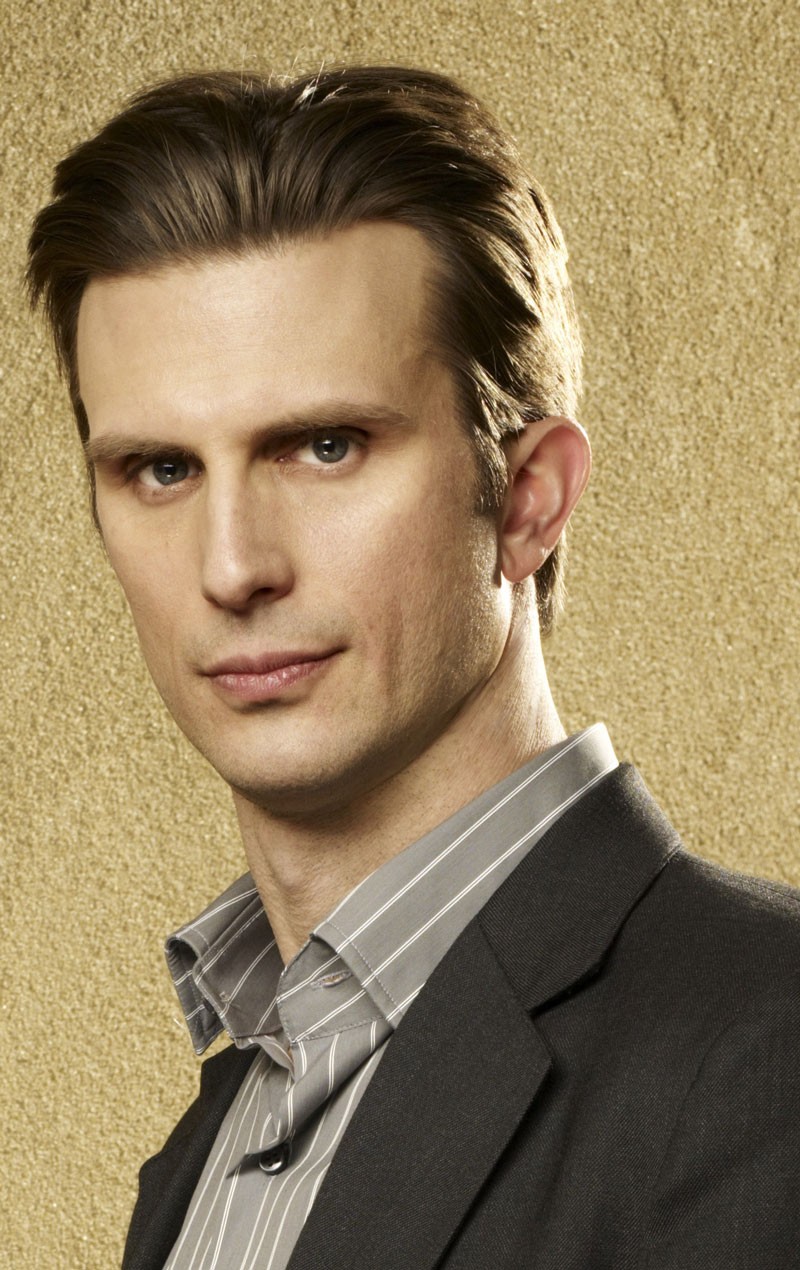 JK's TheatreScene: The Broadway Boys: Mr. February 2019: Frederick Weller