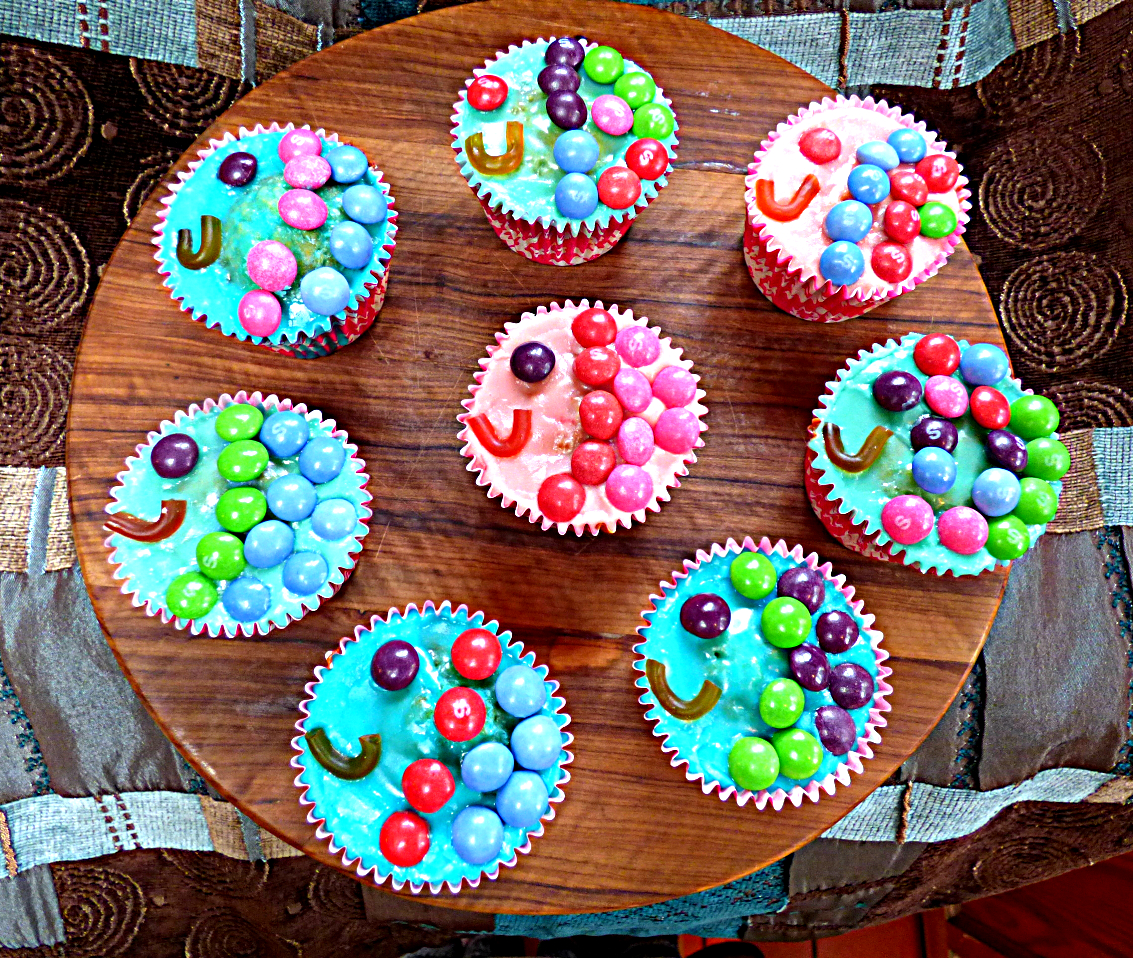 Chez Maximka: Rainbow fish cupcakes