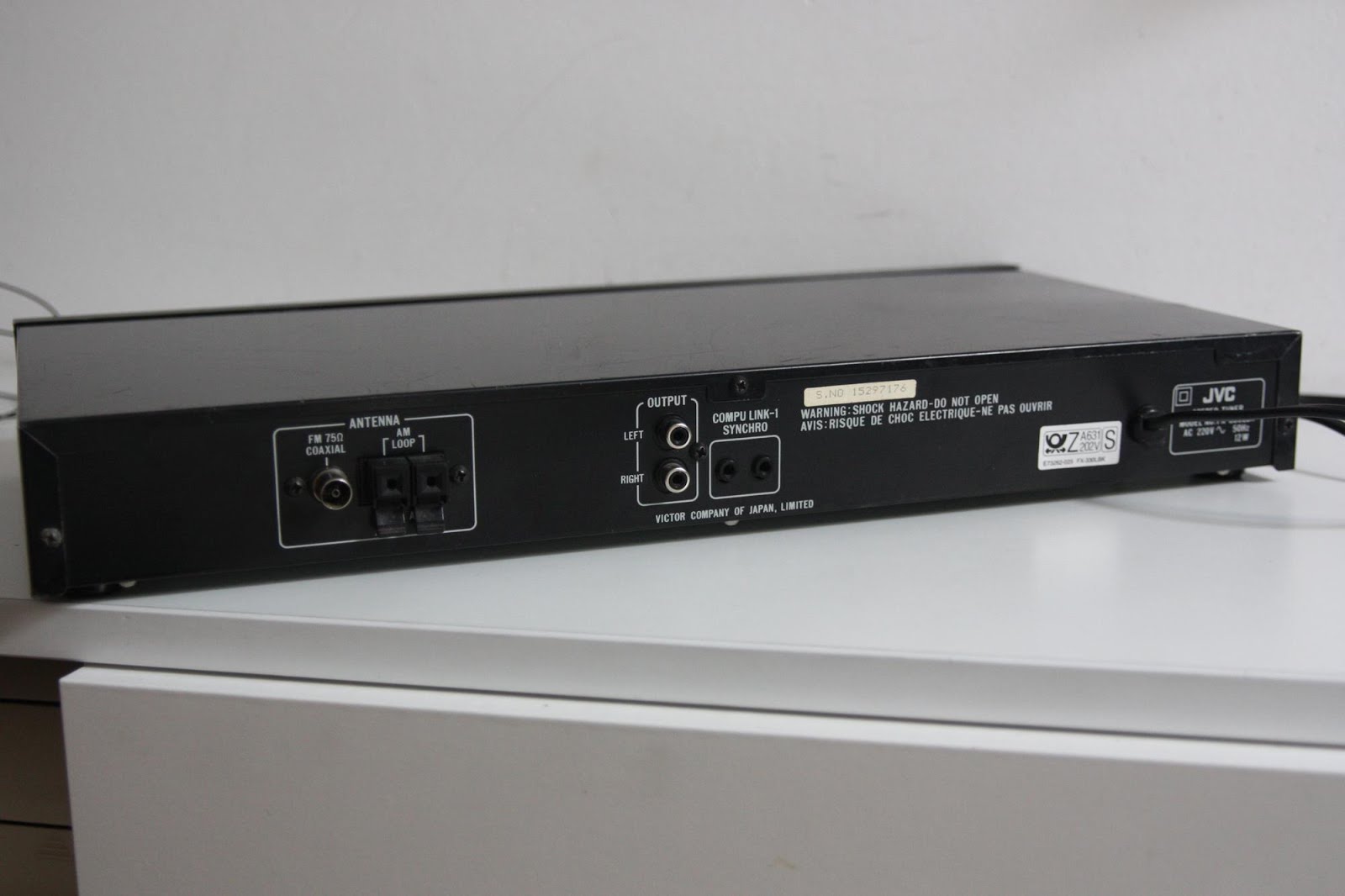 JVC FX-330L - Digital Tuner | AudioBaza