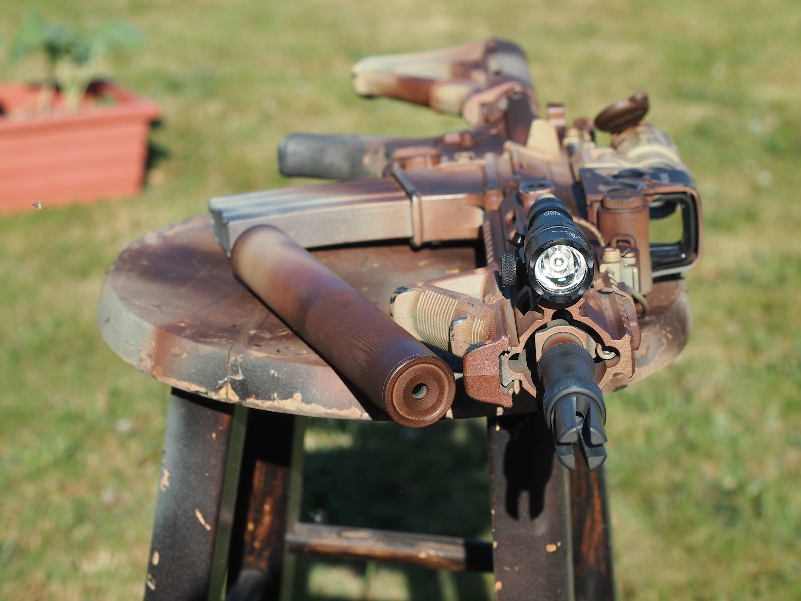 Mister Donut's Firearms Blog: Painted my Colt Canada C8IUR CANSOFCOM clone