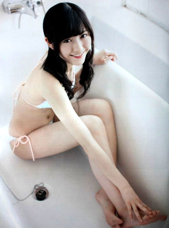 Type Akb48 Photos Videos News Mayu Watanabe Friday Magazine 8 Pics