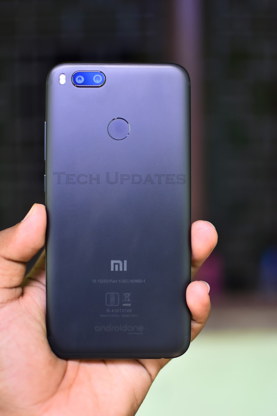 Xiaomi Mi A1 Review - Tech Updates
