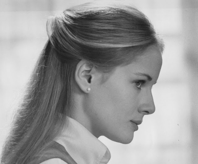 30 Beautiful Photos of French Actress Dominique Sanda in the 1970s ...