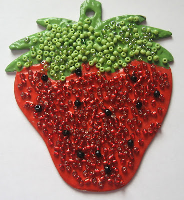 IRIT SHALOM- Craft addict : Beaded Strawberry tutorial
