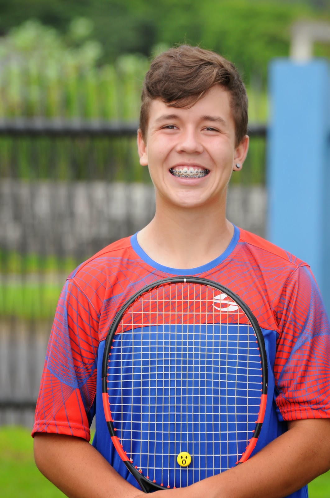 Juan Lugo un apasionado del tenis de campo