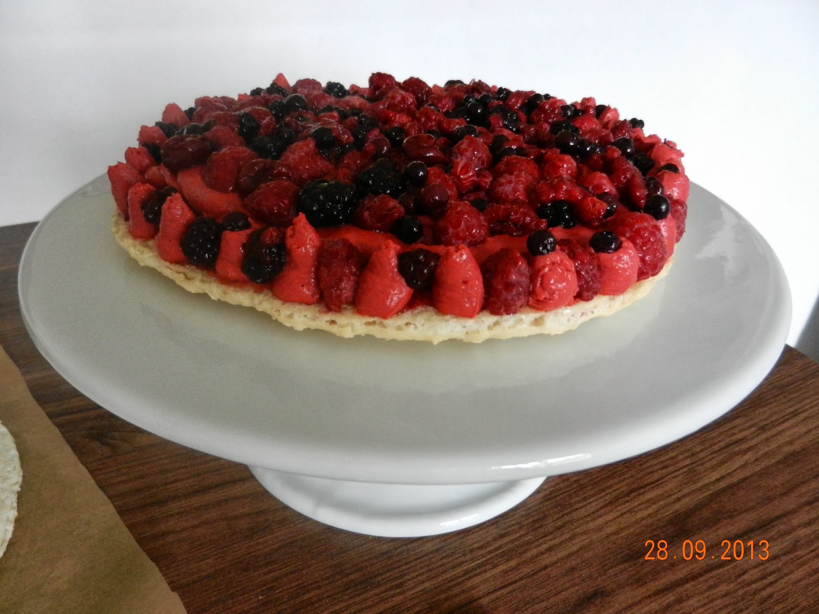 Cahier sucré: Dacquoise coco fruits rouges de Christophe Michalak