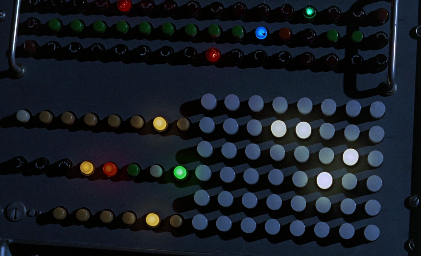 Realm Of Retro : THE COMPUTER WORE TENNIS SHOES (1969)