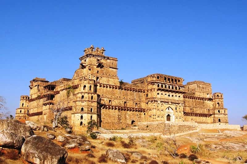 Garh Kundar Fort - A Mysterious Fort Where the Entire Marriage ...
