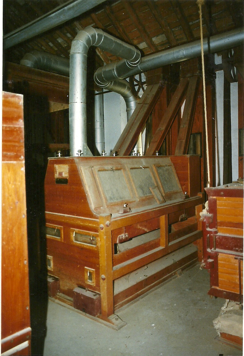 Sasado de las sémolas ~ Molino Fábrica de Harinas La Purísima - Alhama ...