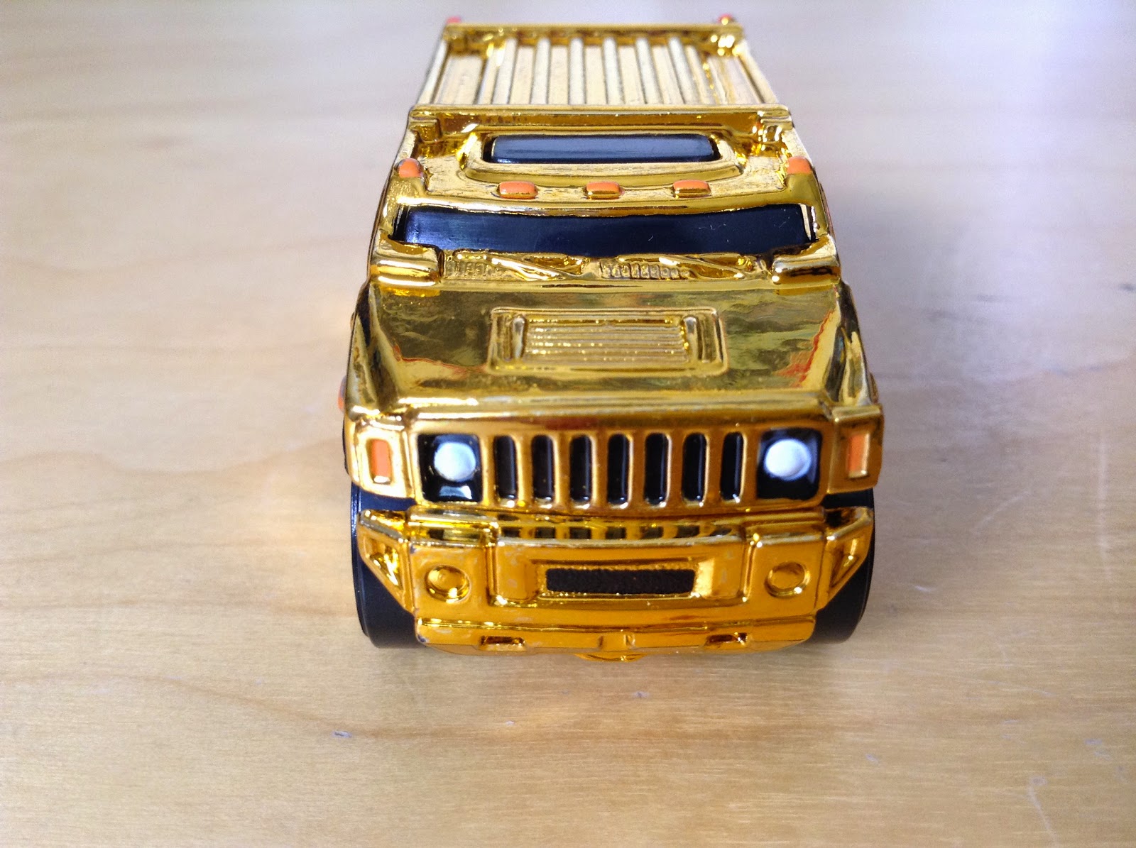 JULIAN'S HOT WHEELS BLOG: Kmart Mail-In Exclusive Gold Blings Hummer H2