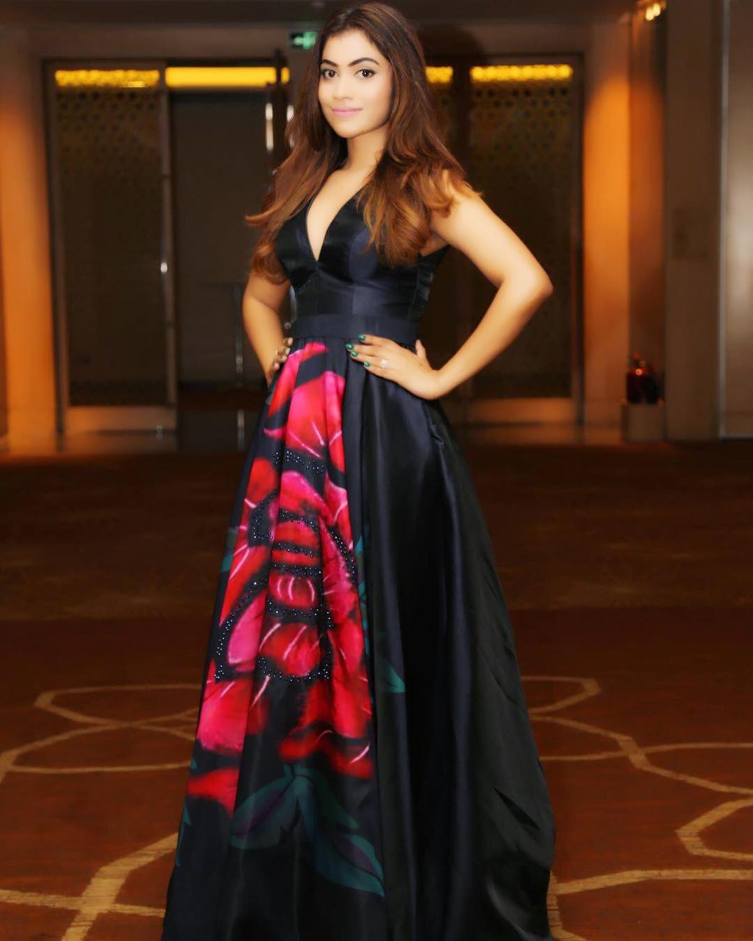 Sri Lankan Actresses: Sheril Romen Dekker Hot