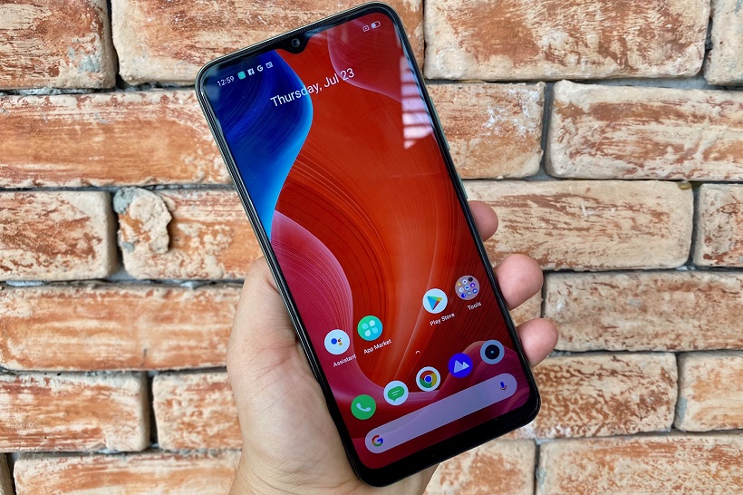 realme C11 Review + Unboxing: Budget Smartphone for the New Normal