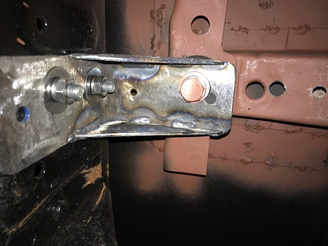 Pete's Garage: Rear Cab Mounts