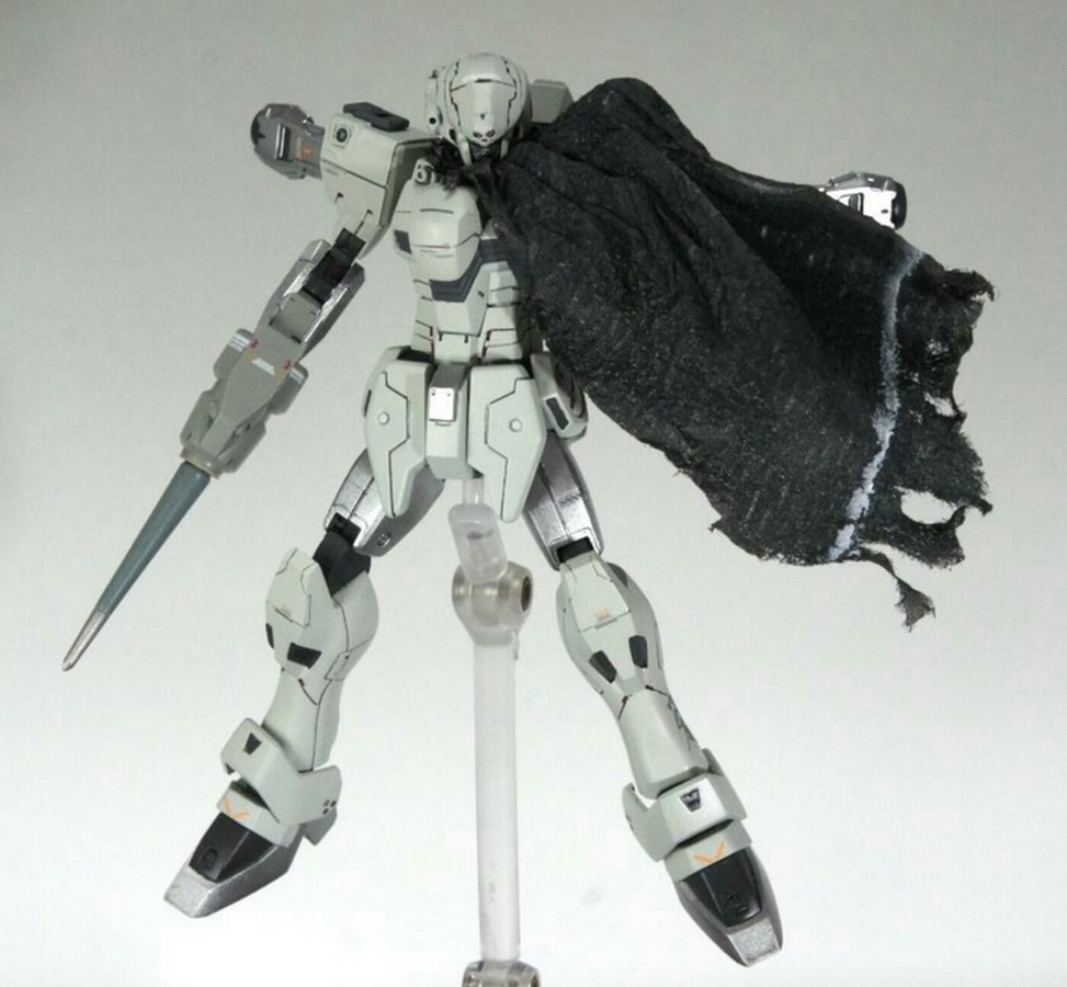 Custom Build: HGUC 1/144 Crossbone Gundam "Proto Skull"