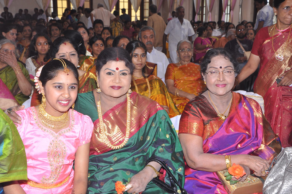 Stars In Ks Ravikumar Daughter Marriage Photo Gallery - Hot PHOTOSHOOT ...