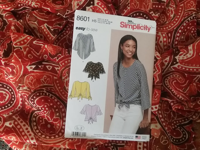 Simplicity blouse sewing pattern 8601 — jaycotts.co.uk - Sewing Supplies