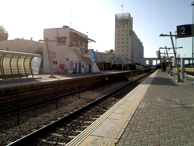 נופי ארץ הקודש: הסרט תחנה בחיפה Station in Haifa