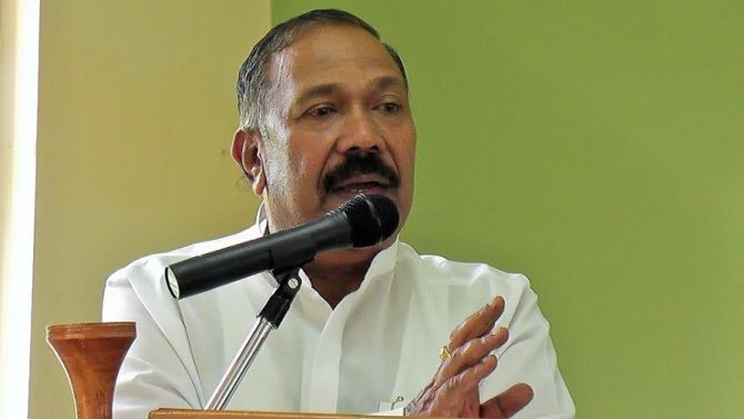 கறைபடாத கரங்கள் துடிப்பான தலைவன் - pathivu