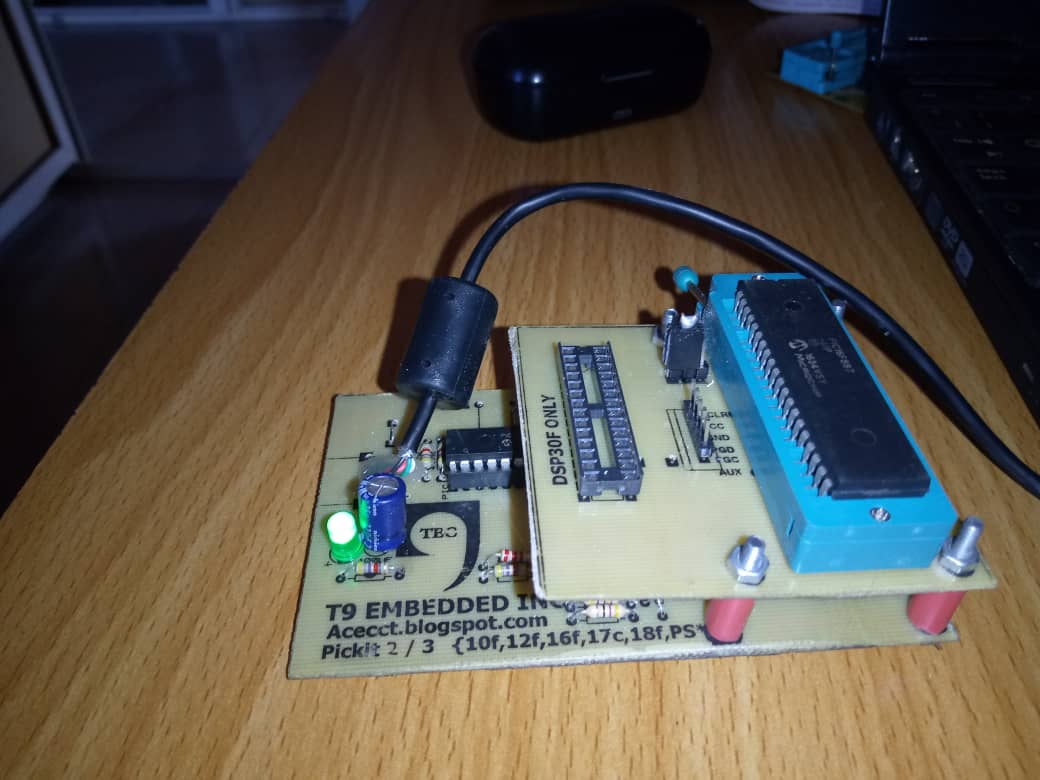 Acesolutions Pickit 2 Clone Programmer