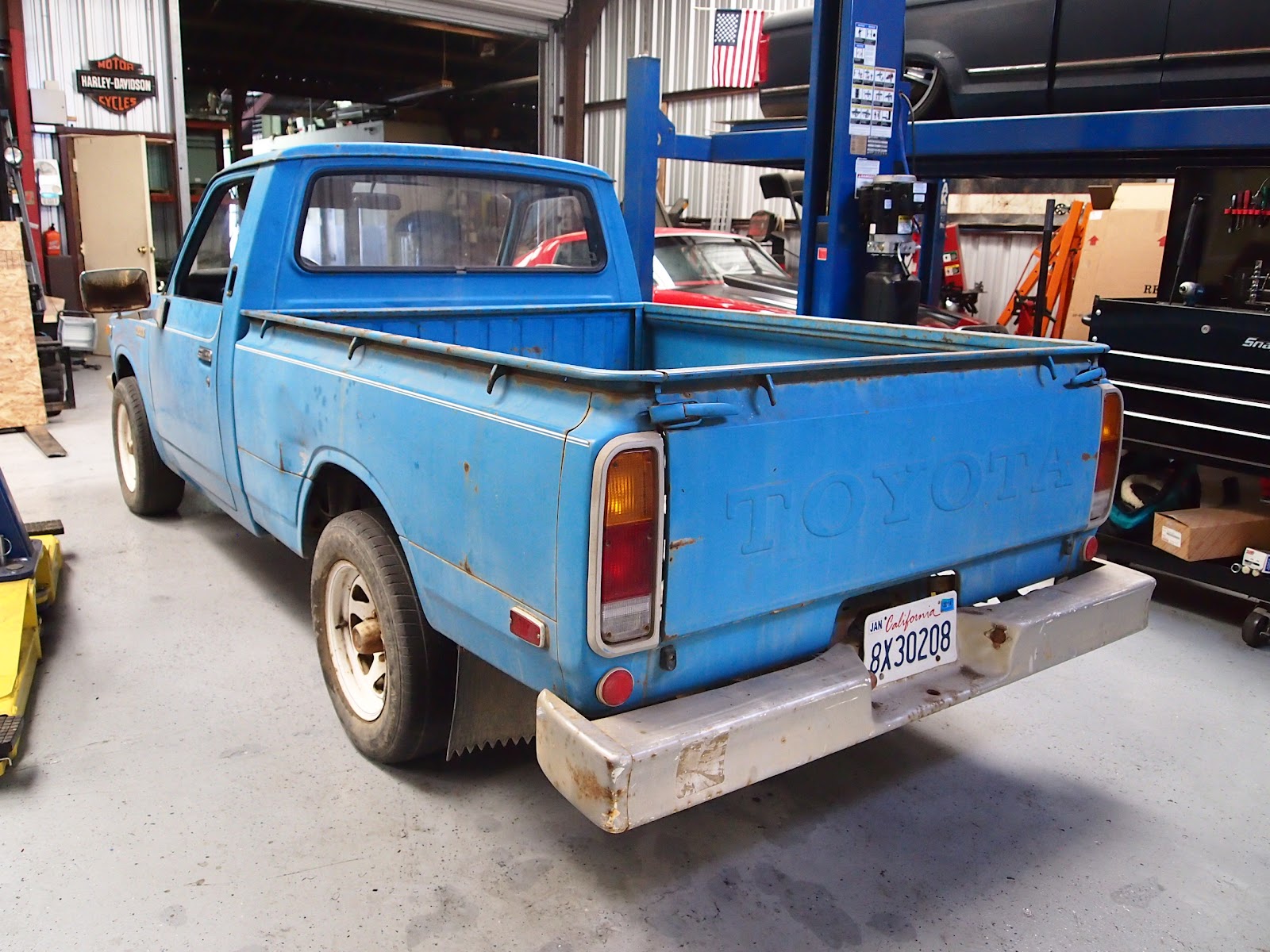 South Bay Street Machines: 1976 Toyota Hilux Pickup