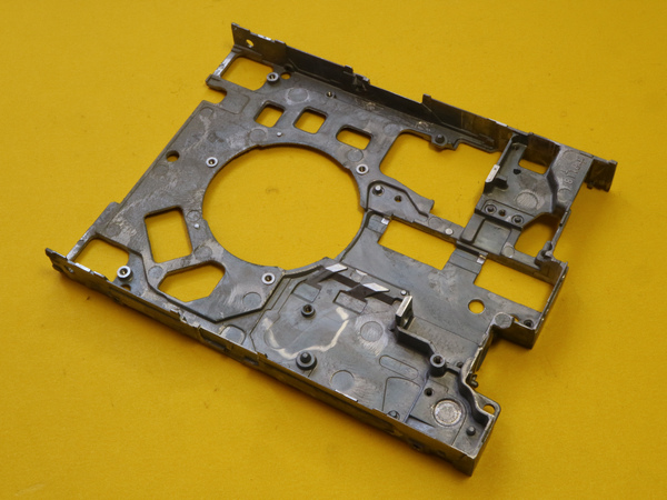 BugWorkShop - 甲蟲工作室: TEAC（蒂雅克）FD-05HG 3.5吋軟盤驅動器（Floppy Disk Drive）- 拆解（二）