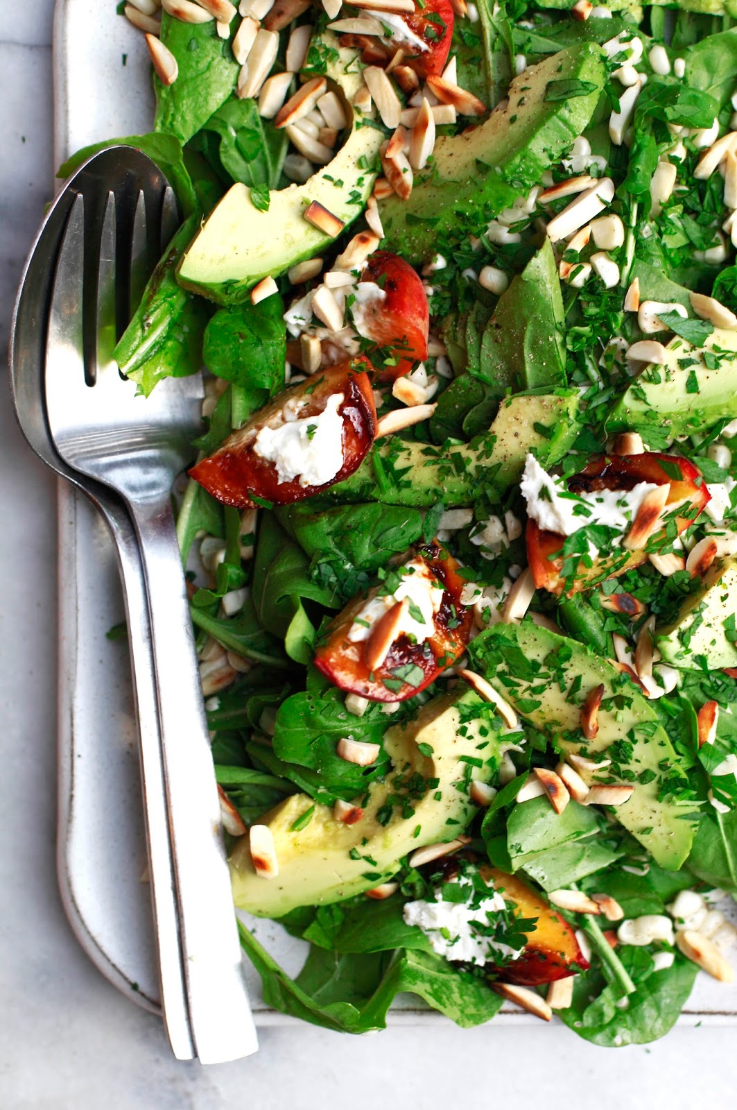 ONE PLATE. EIGHT SALADS. | dash and bella | Bloglovin’