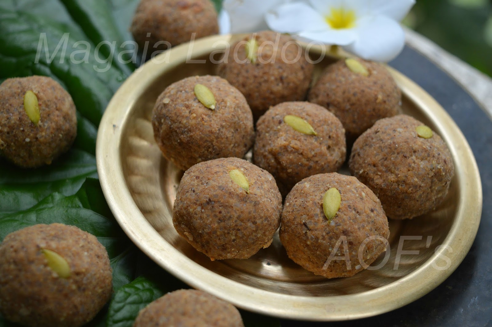 Oriyarasoi - The cosmopolitan Odia's Kitchen !: Magaja Laddoo ( Ganesh ...