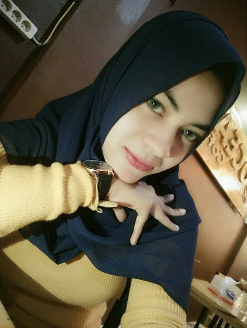 Cantik Banget Nih Jilboob Campuran Negri Timur Tengah | Skandal Foto Bokep ABG | Situs Film ...