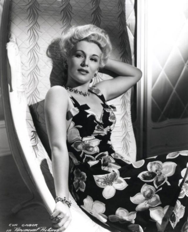 Beautiful Portraits of Eva Gabor in the 1940s and ’50s ~ Vintage Everyday