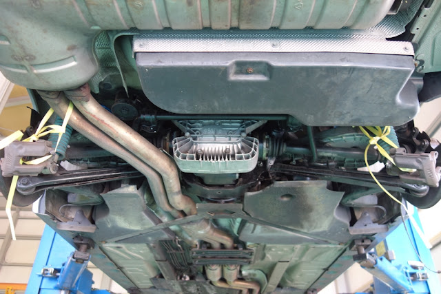 My Lovables: 「BMW E46 M3 リアハブベアリング (33412295519) 交換」