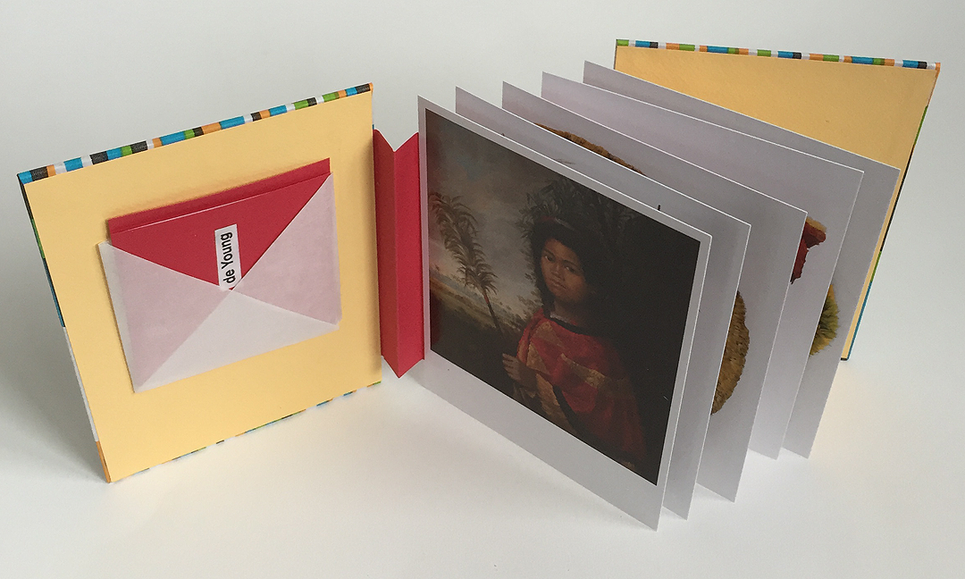 Single Flag Postcard Book
