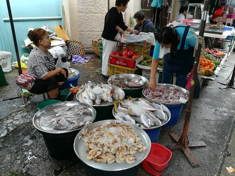 Nart-the foodie zogzag tour of Thailand's hidden delights : Trok Mor ...