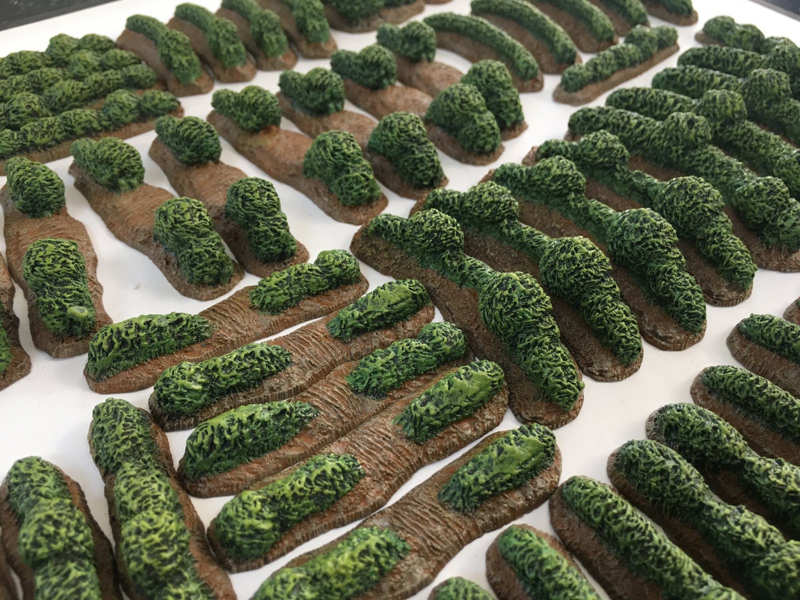 Fieldsway Scenics: COMMISSION - 6mm/10mm Timecast Hedges & Bridges