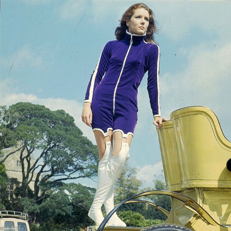 35 Beautiful Photos of Diana Rigg in the 1960s and ‘70s ~ Vintage Everyday