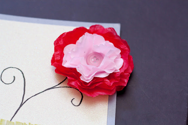 Mrs Ricefield: Paper flower card }{ Tutorial Thursday