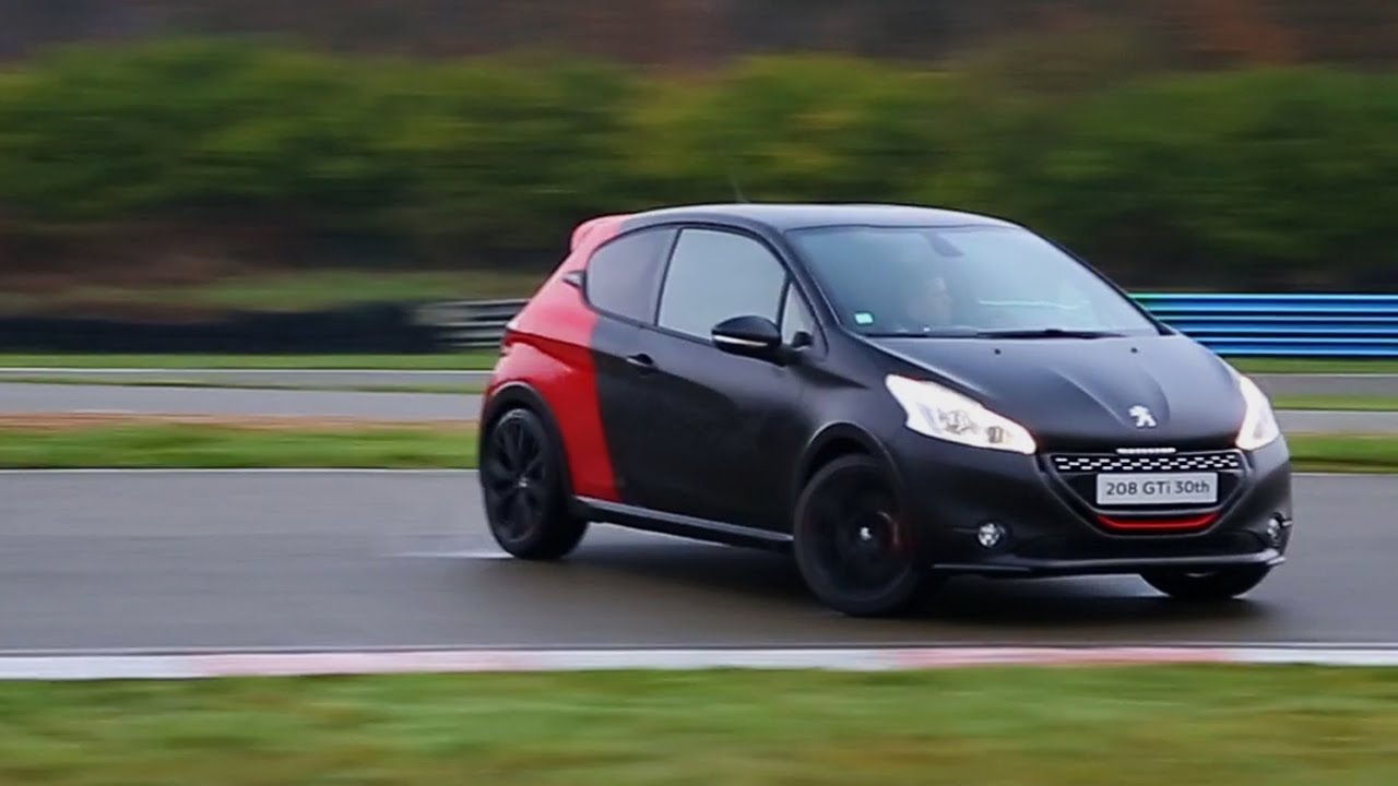 AUTOMOVILES PEUGEOT 2017: PEUGEOT 208 R