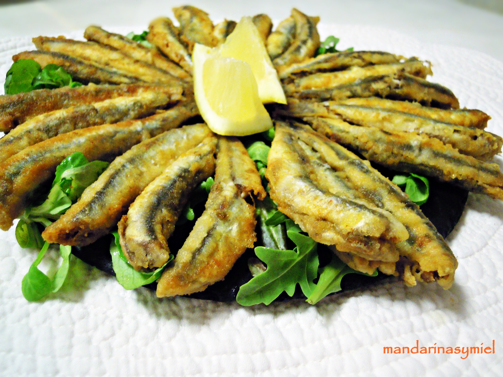 Boquerones fritos adobados | Mandarinas y miel