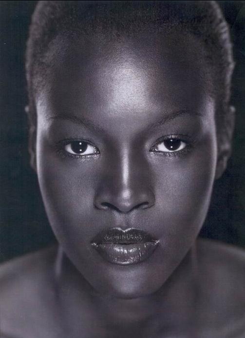 Nature's AlterEgo: Proud Diva - Akuol De Mabior